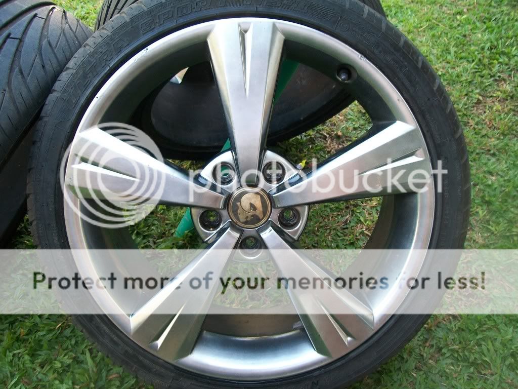 5 x Genuine HSV VX GTS wheels and tyres